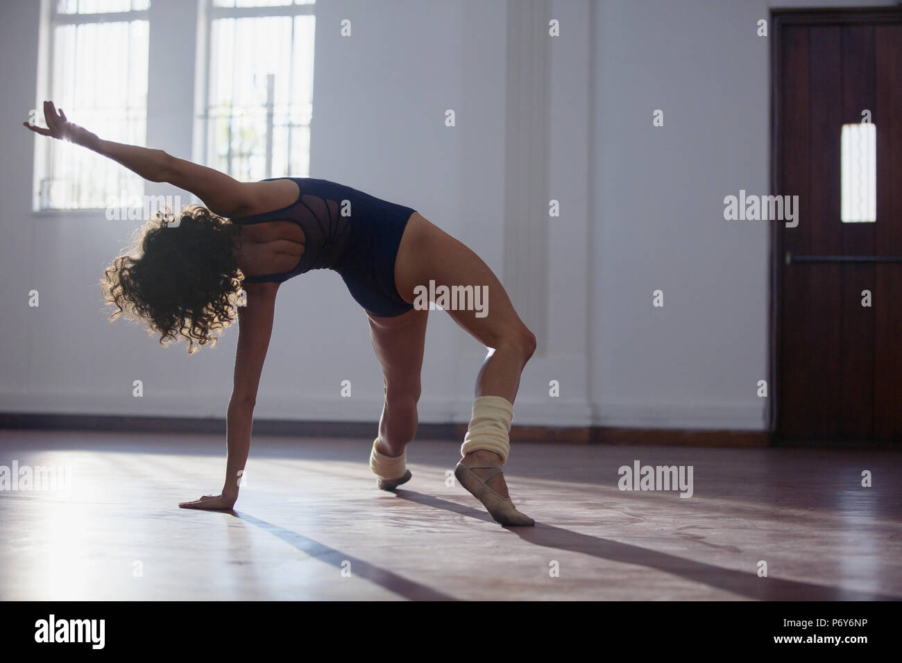 Practicing horizontal hi-res stock photography and images - Alamy