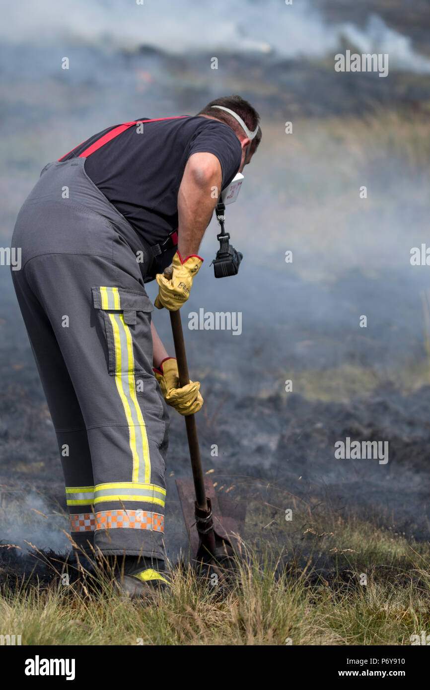 Portable water tanks hi-res stock photography and images - Alamy