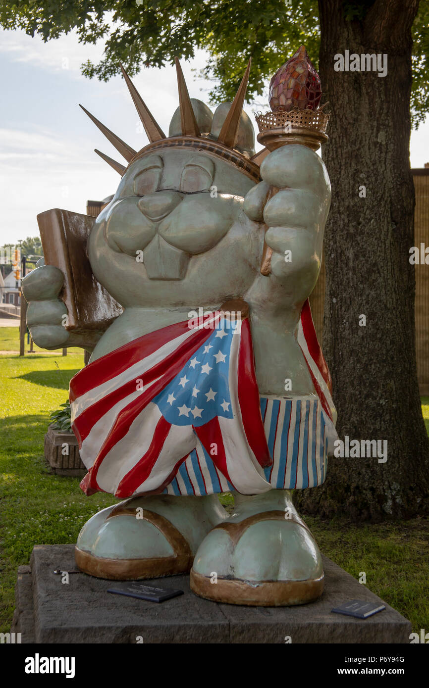 Punxsutawney, Pennsylvania, USA - June 30, 2018 : Punxsutawney Phil ...