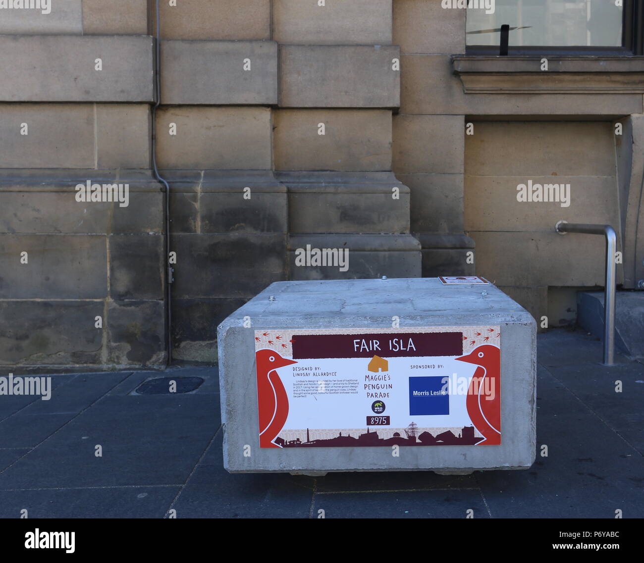 Concrete plinth hi-res stock photography and images - Alamy