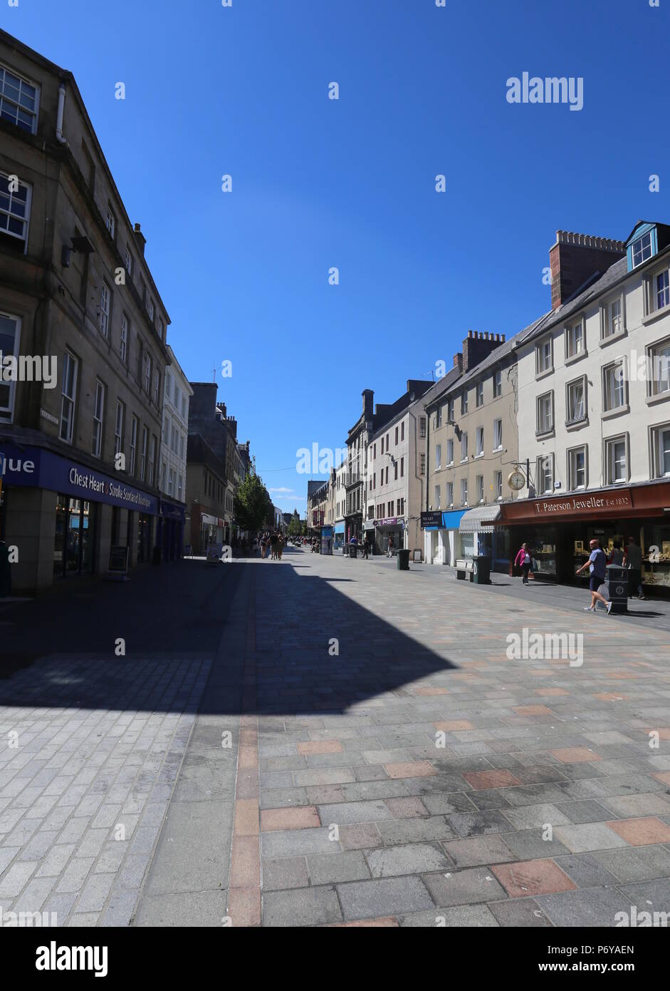 Perth high street hi-res stock photography and images - Alamy