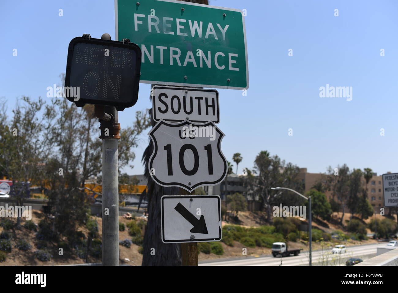 101 Freeway entrance sign Stock Photo - Alamy