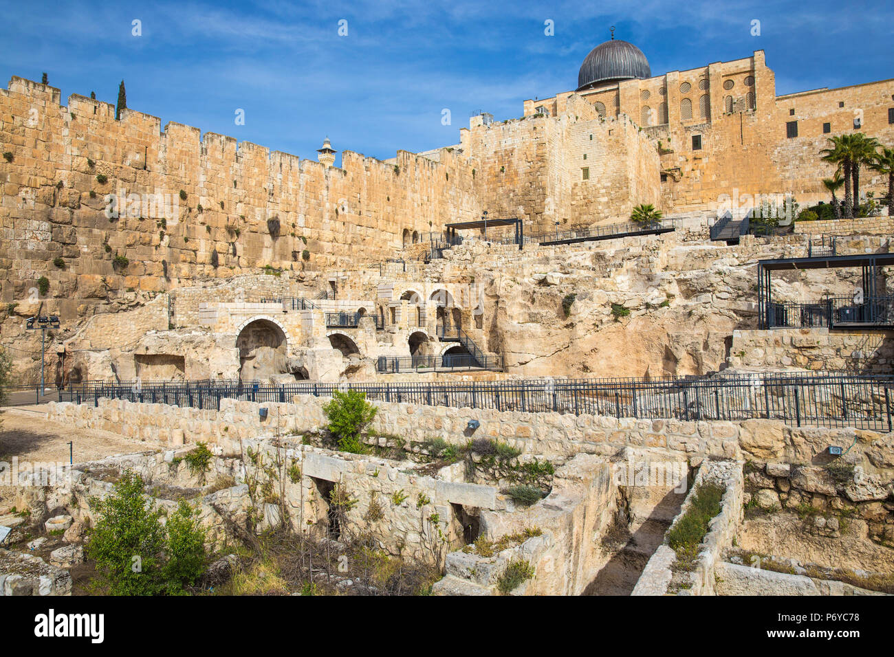 Israel, Jerusalem, Jerusalem Archeological Park and Davidson Center ...