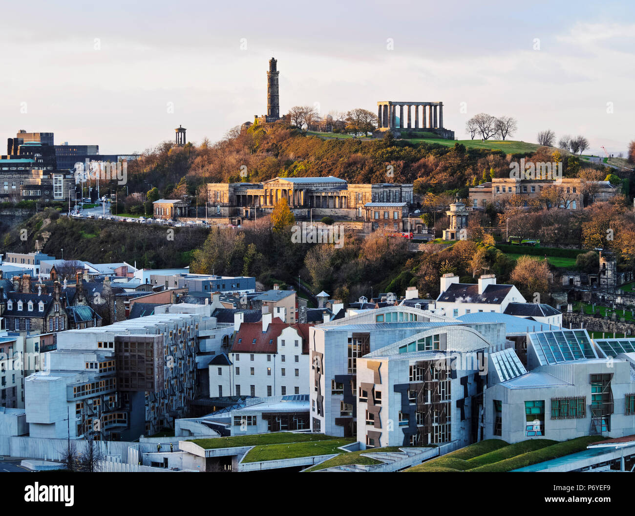 UK, Scotland, Lothian, Edinburgh, Elevated view of the Scottish ...