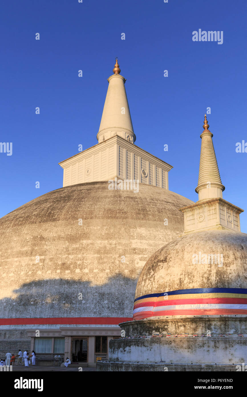 Sri Lanka, Anuradhapura (Unesco Site), Ruwanwelisaya (Ruwanweli Maha ...