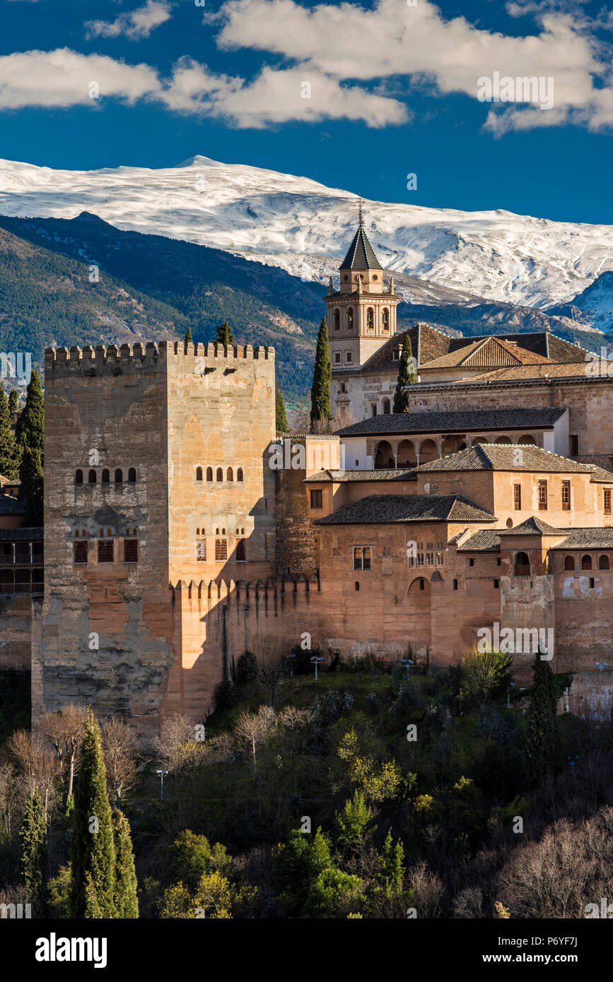 Alhambra palace granada winter hi-res stock photography and images - Alamy