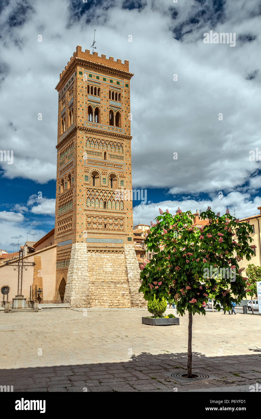 Aragon tower hi-res stock photography and images - Alamy