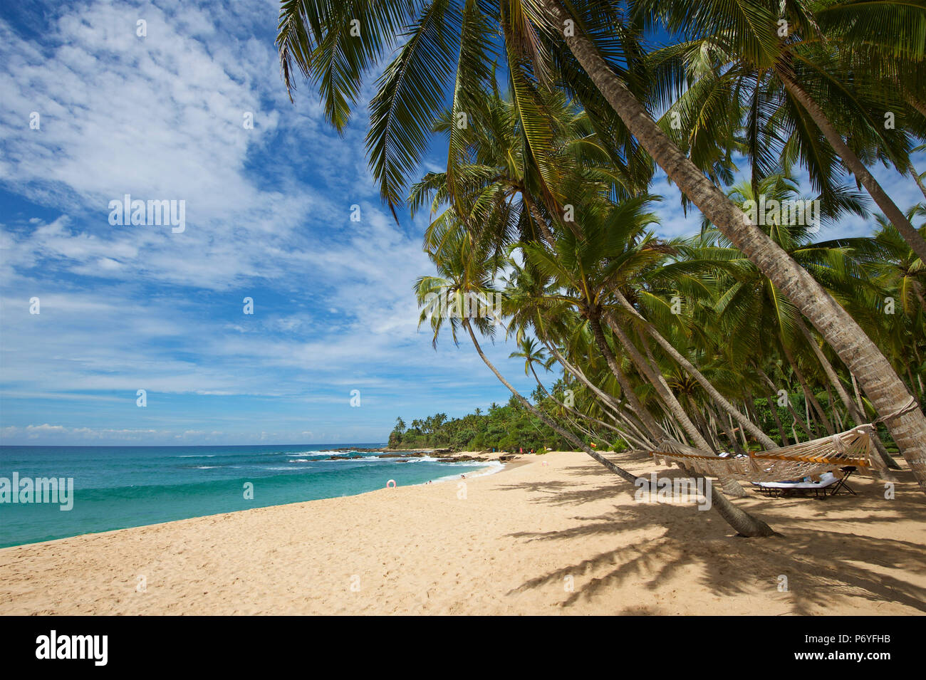 Tangalle beach hi-res stock photography and images - Alamy