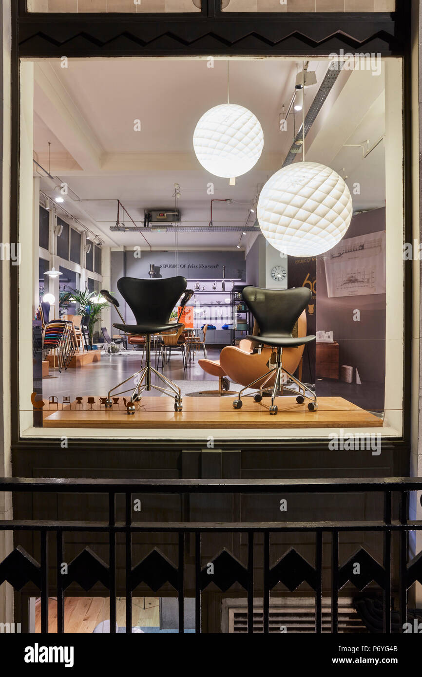 Window of Republic of Fritz Hansen, London. Fritz Hansen, London ...