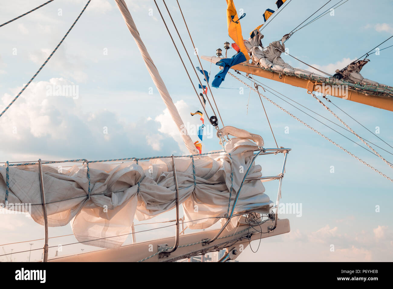 Two rigs hi-res stock photography and images - Alamy