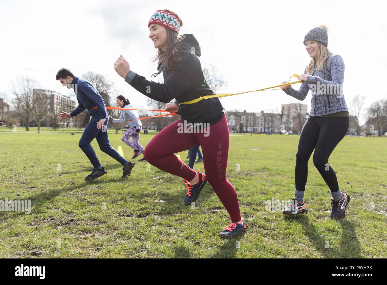 Team building exercise hi-res stock photography and images - Alamy