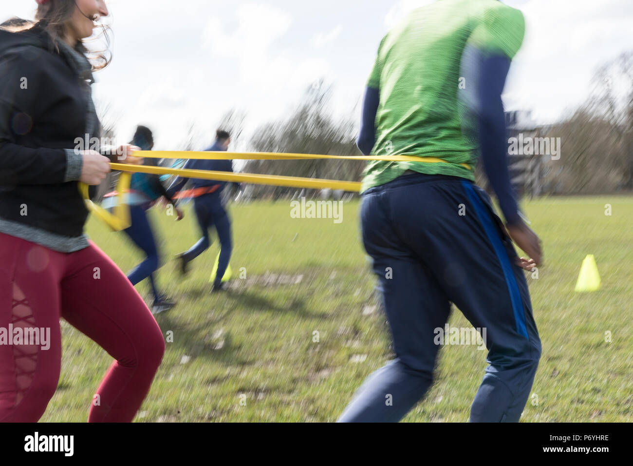 Team building activities hi-res stock photography and images - Alamy