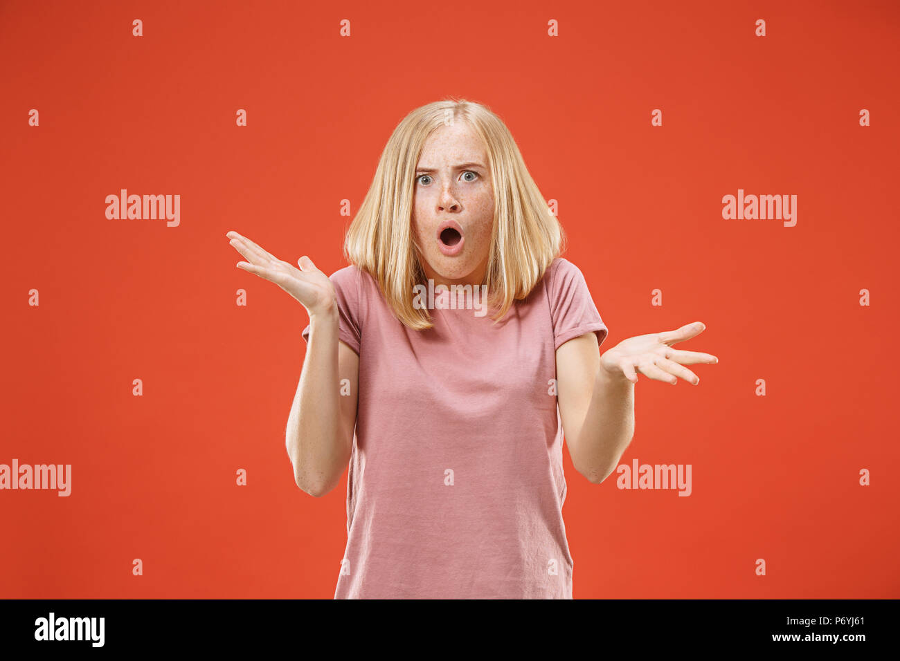A portrait of surprised screaming woman Stock Photo - Alamy