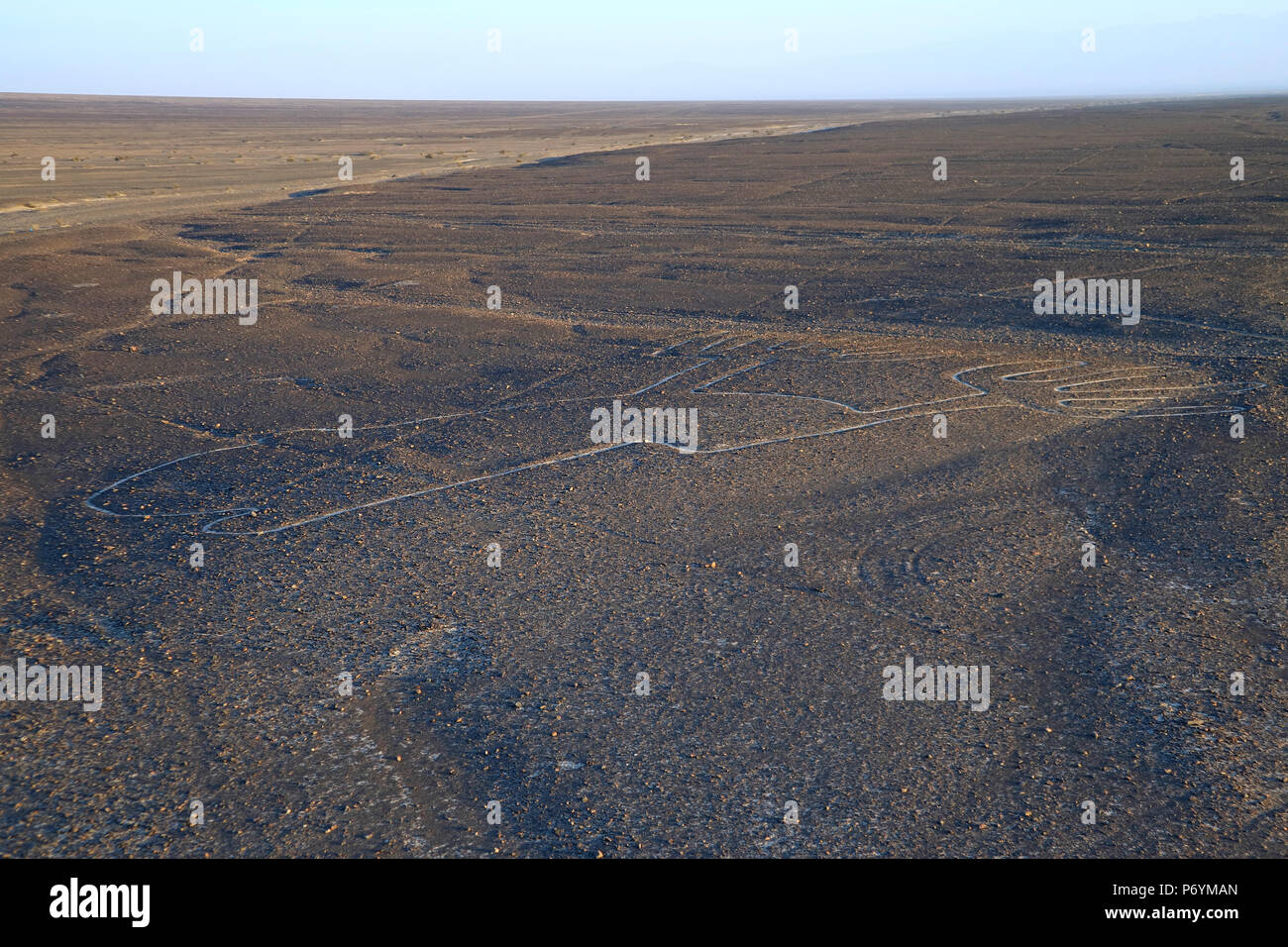 The Nazca lines called Los Manos (the hands) as seen from top of the ...