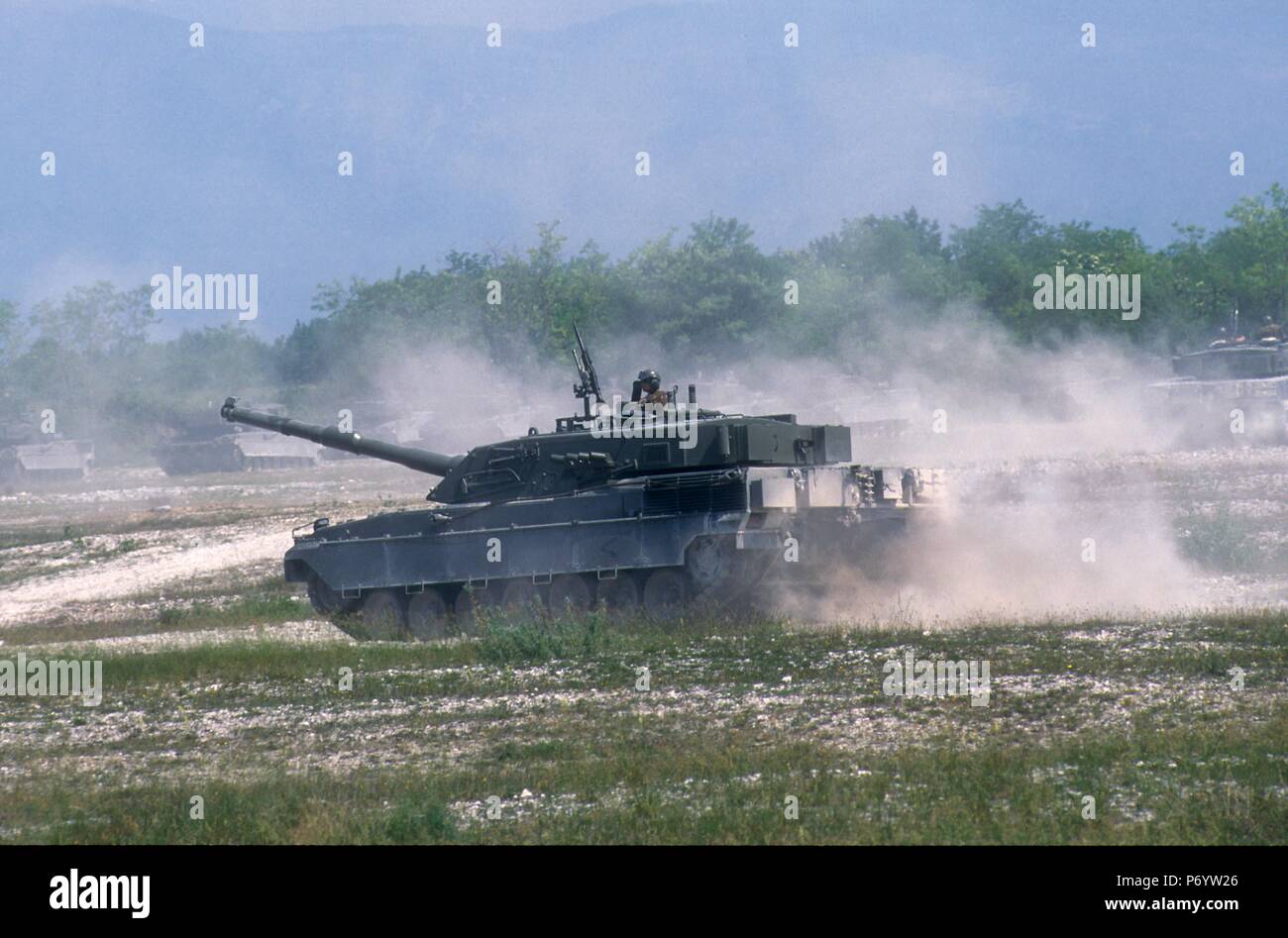 Italian army, Ariete tank Stock Photo - Alamy