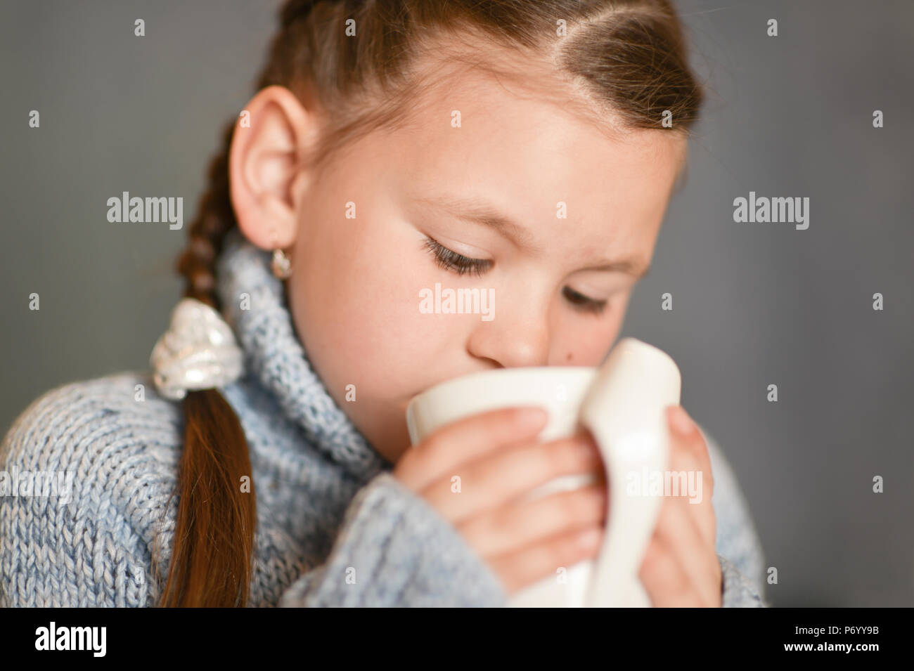 Chill cup white disease girl hi-res stock photography and images - Alamy