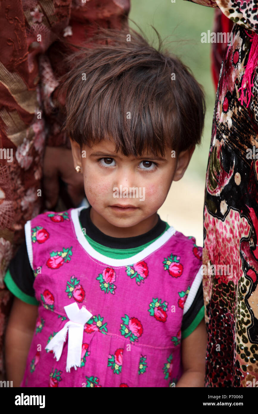 Child asylum seeker hi-res stock photography and images - Alamy