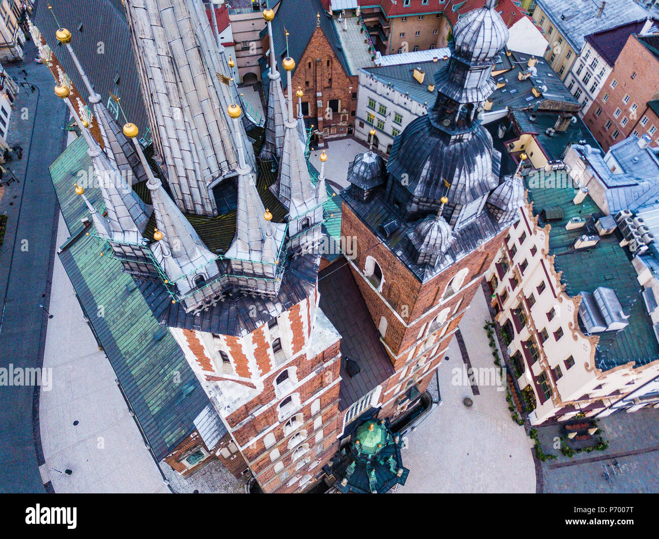 Krakow st marys church bugle hi-res stock photography and images - Alamy