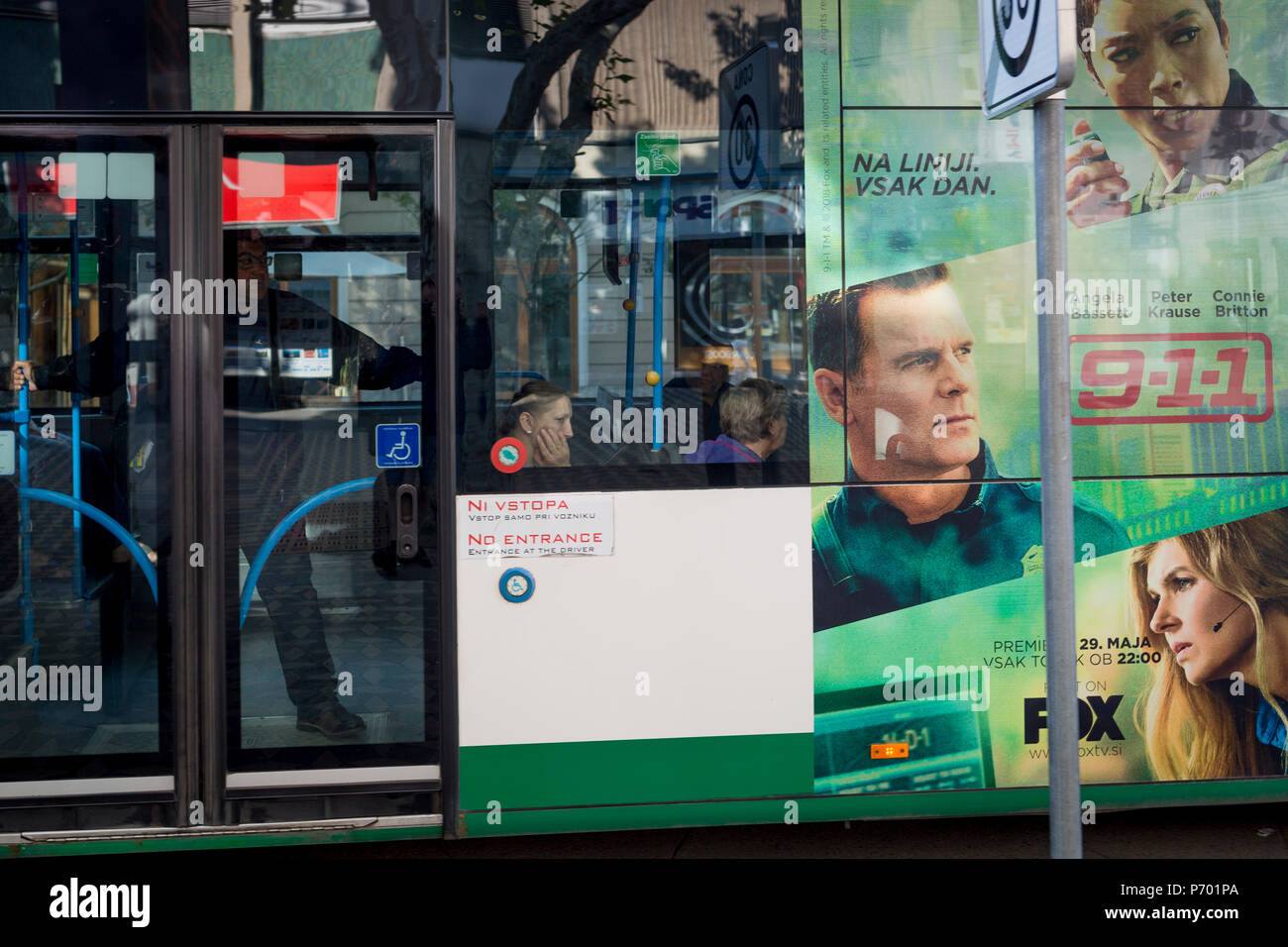 Car tv advert hi-res stock photography and images - Alamy