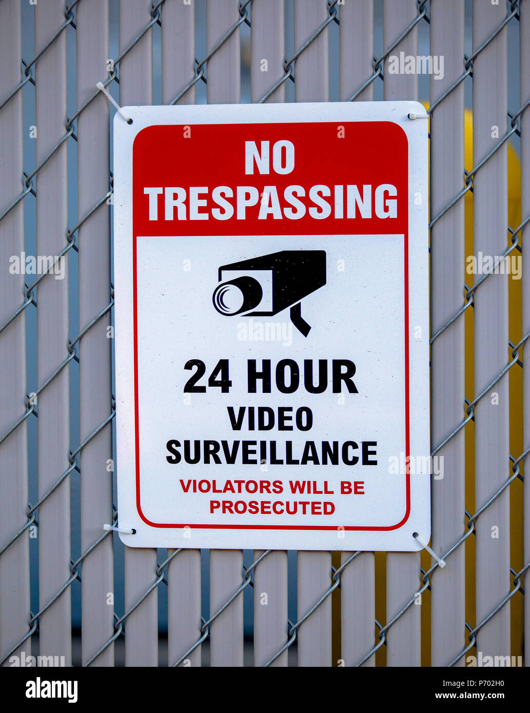 24 hour security sign hi-res stock photography and images - Alamy
