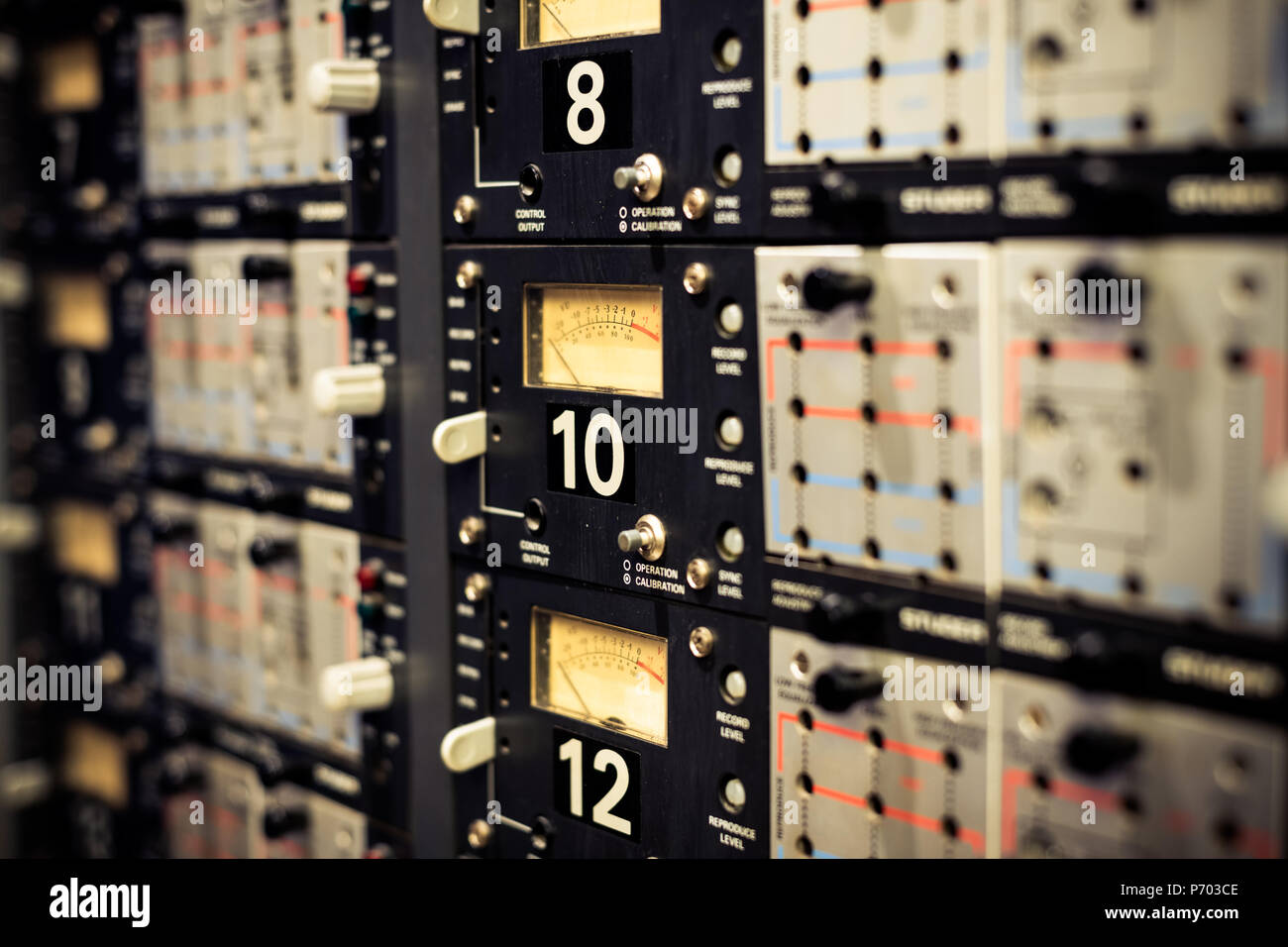 Vu meter hi-res stock photography and images - Alamy