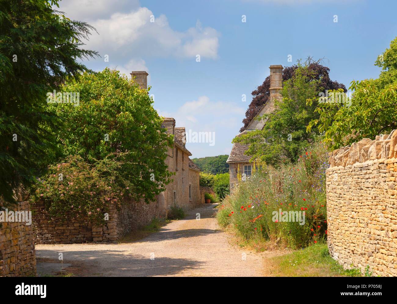 Swinbrook village, Cotswolds, Oxfordshire, England Stock Photo - Alamy