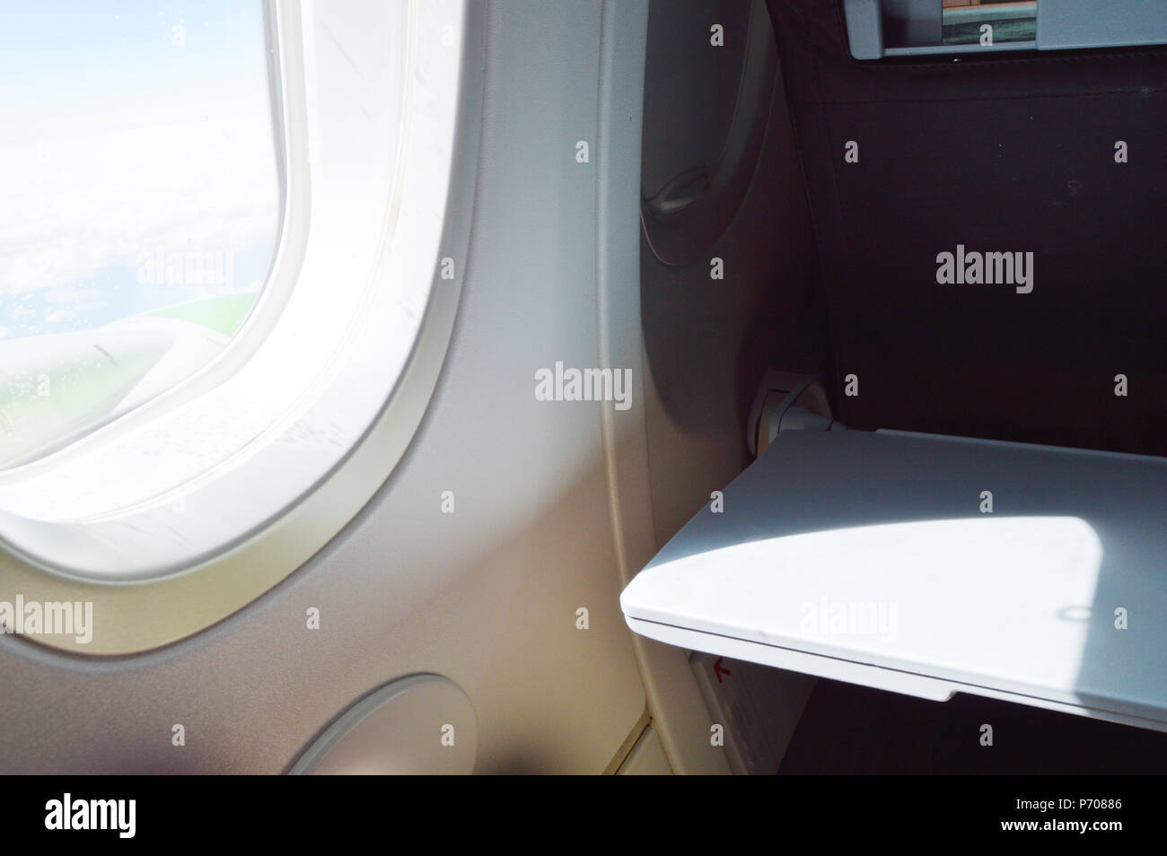 Folding airplane table hi-res stock photography and images - Alamy