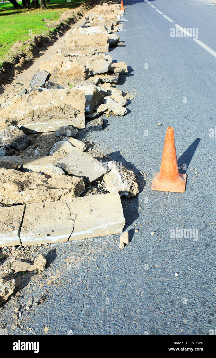 Narrowing Road High Resolution Stock Photography and Images - Alamy