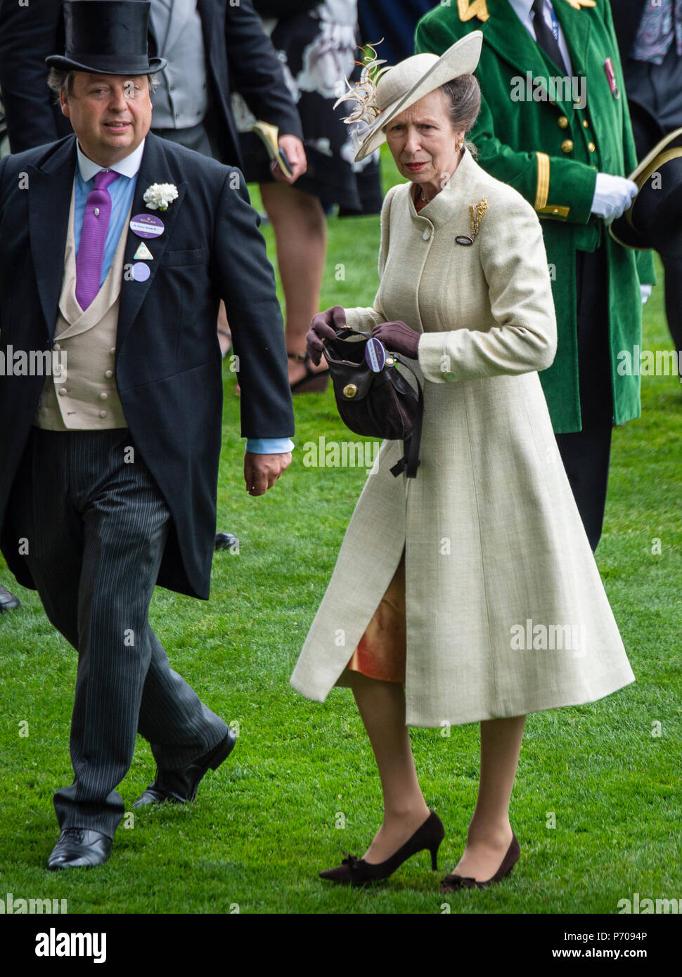 Royal ascot windsor enclosure hi-res stock photography and images - Alamy