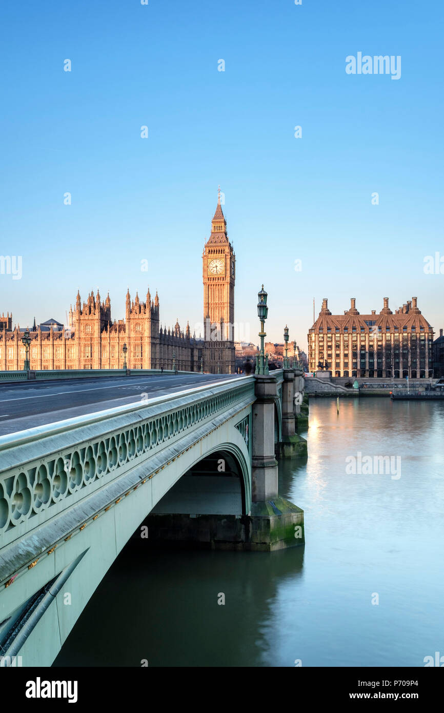 United Kingdom, England, London. Westminster Bridge in front of Palace ...