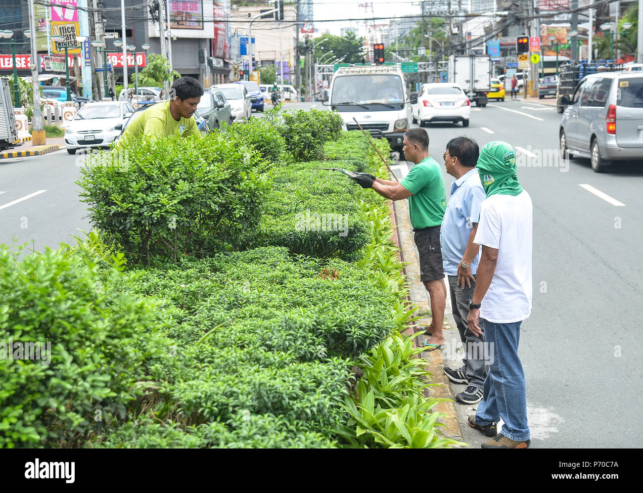 Quezon City, Philippines. 03rd July, 2018. Cutting and shaping the ...