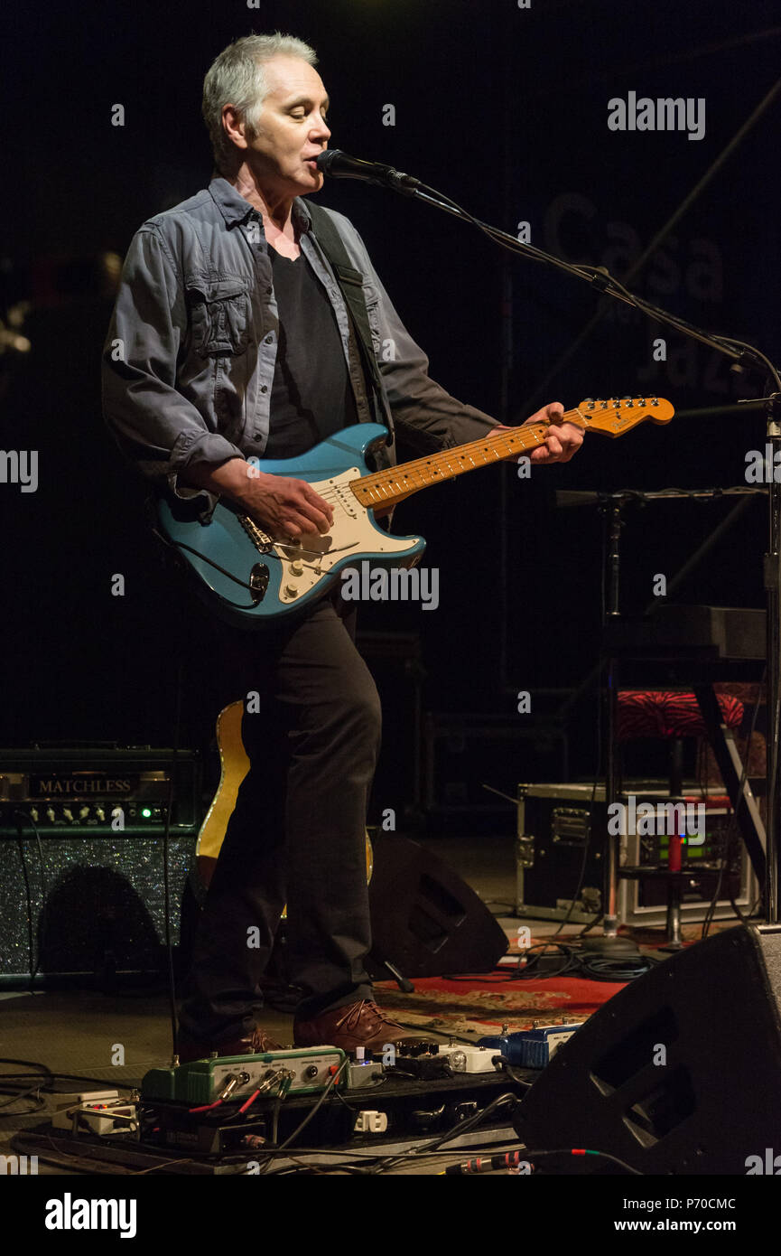 Todd caldwell hi-res stock photography and images - Alamy