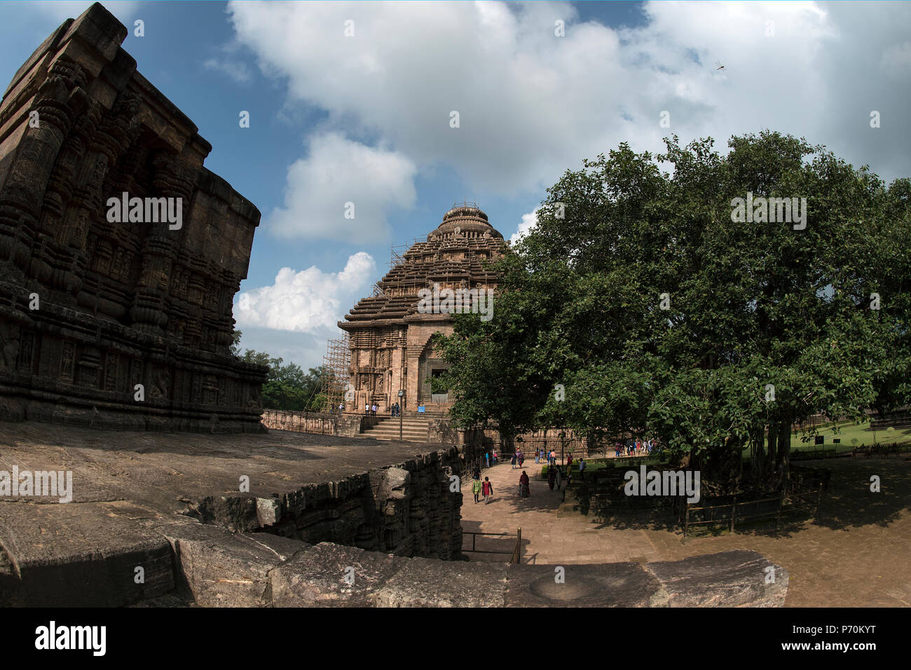 Konark sun temple architecture view hi-res stock photography and images ...