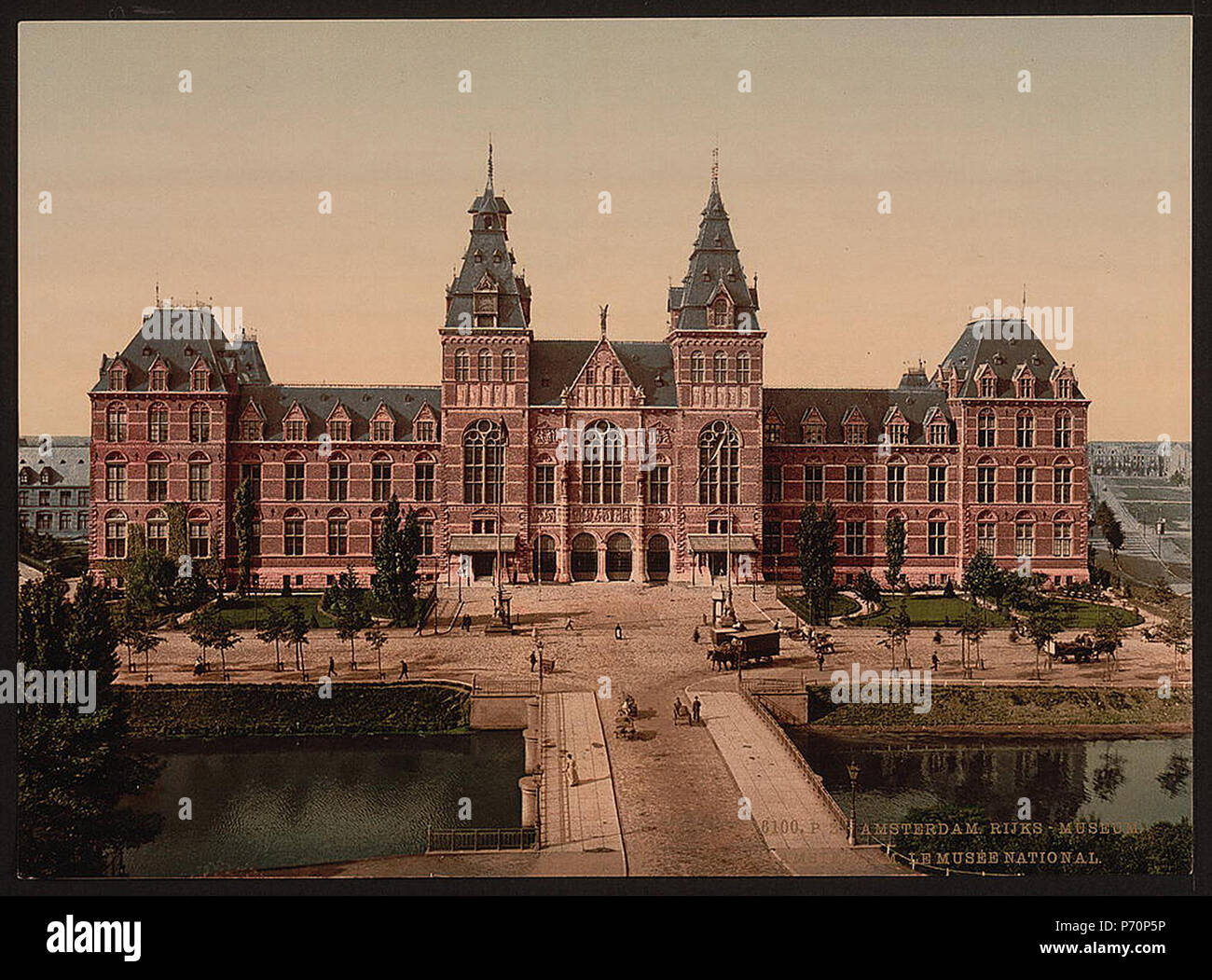 Vintage photograph of an old building Stock Photo - Alamy