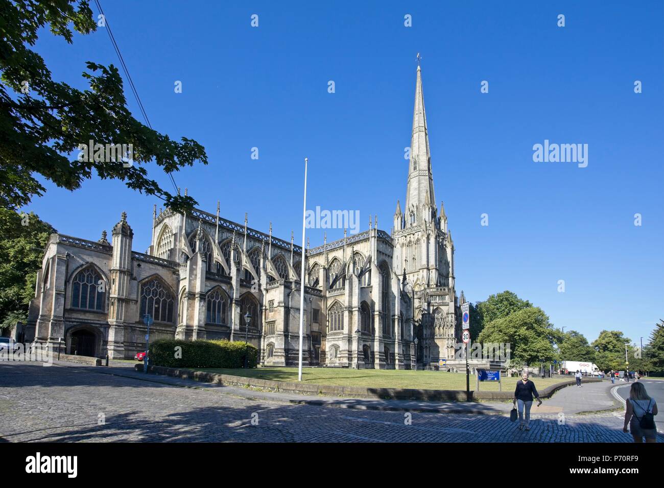 St mary redcliffe church hi-res stock photography and images - Alamy