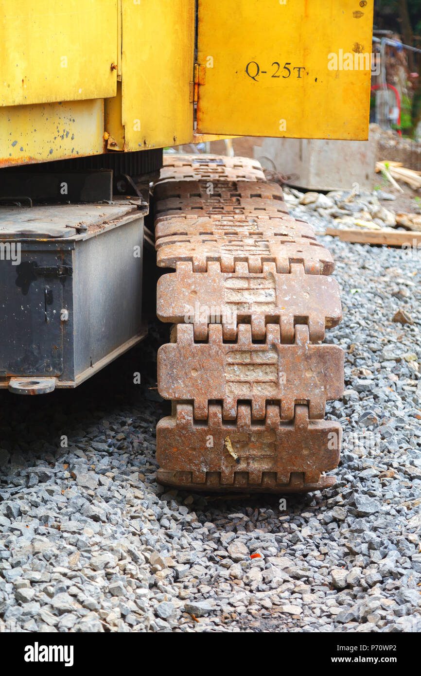 Caterpillar crane hi-res stock photography and images - Alamy