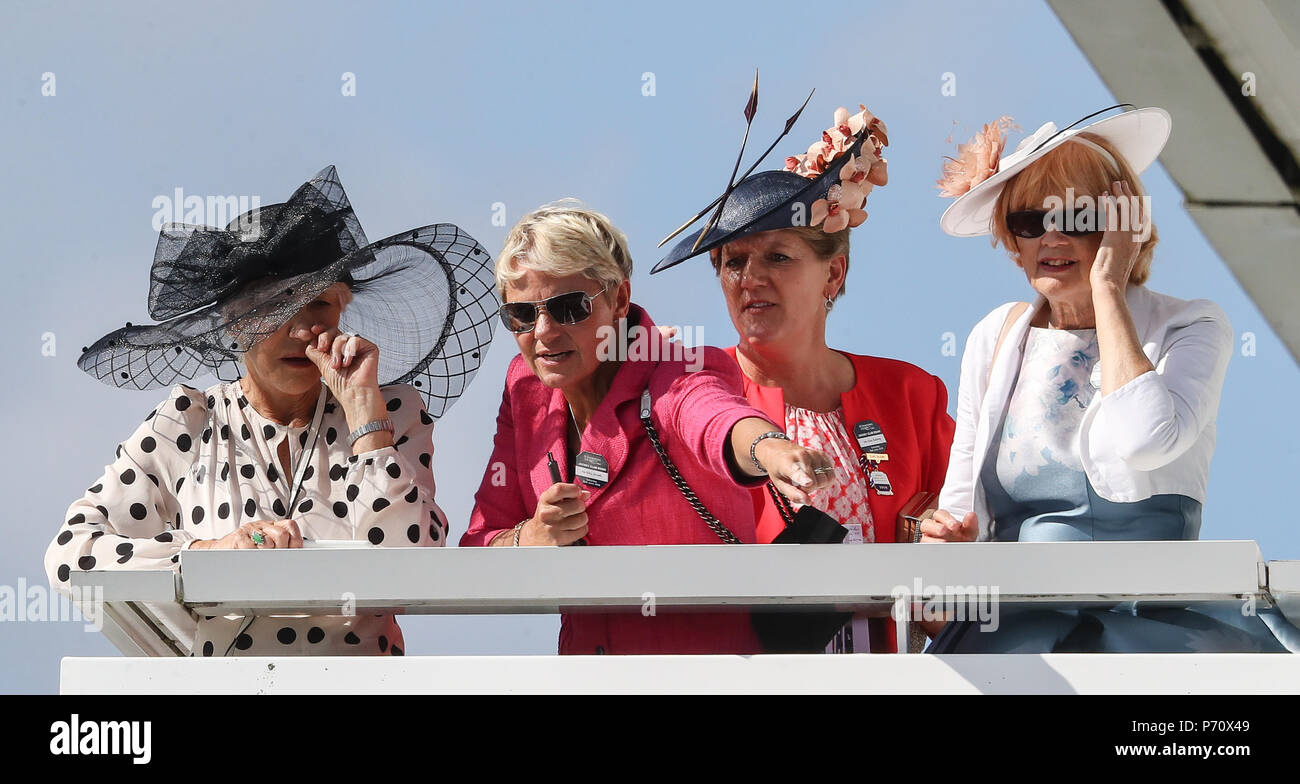 Helen claire hi-res stock photography and images - Alamy