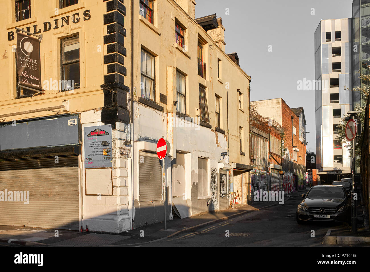 Run down buildings hi-res stock photography and images - Alamy