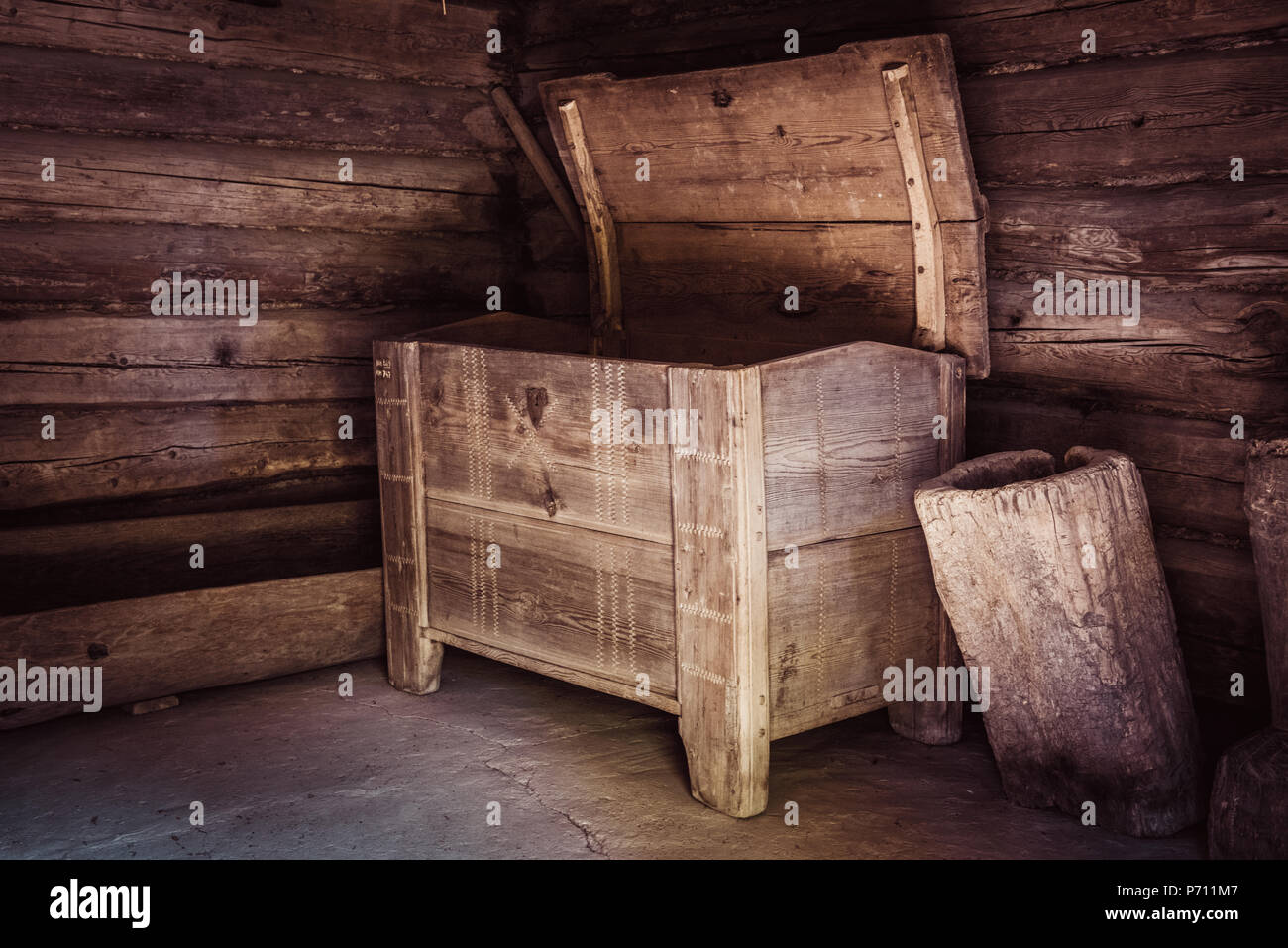 Old vintage wooden chest in some grunge interior Stock Photo - Alamy