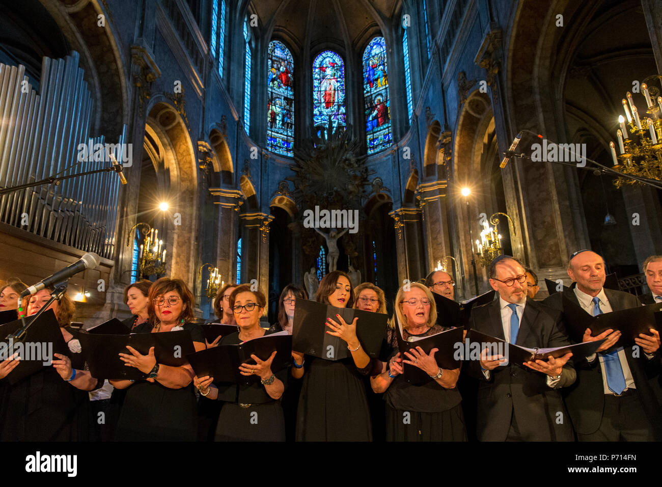 Jewish Choir, Nuit Sacree en l'Eglise Saint-Merry, Paris, France ...