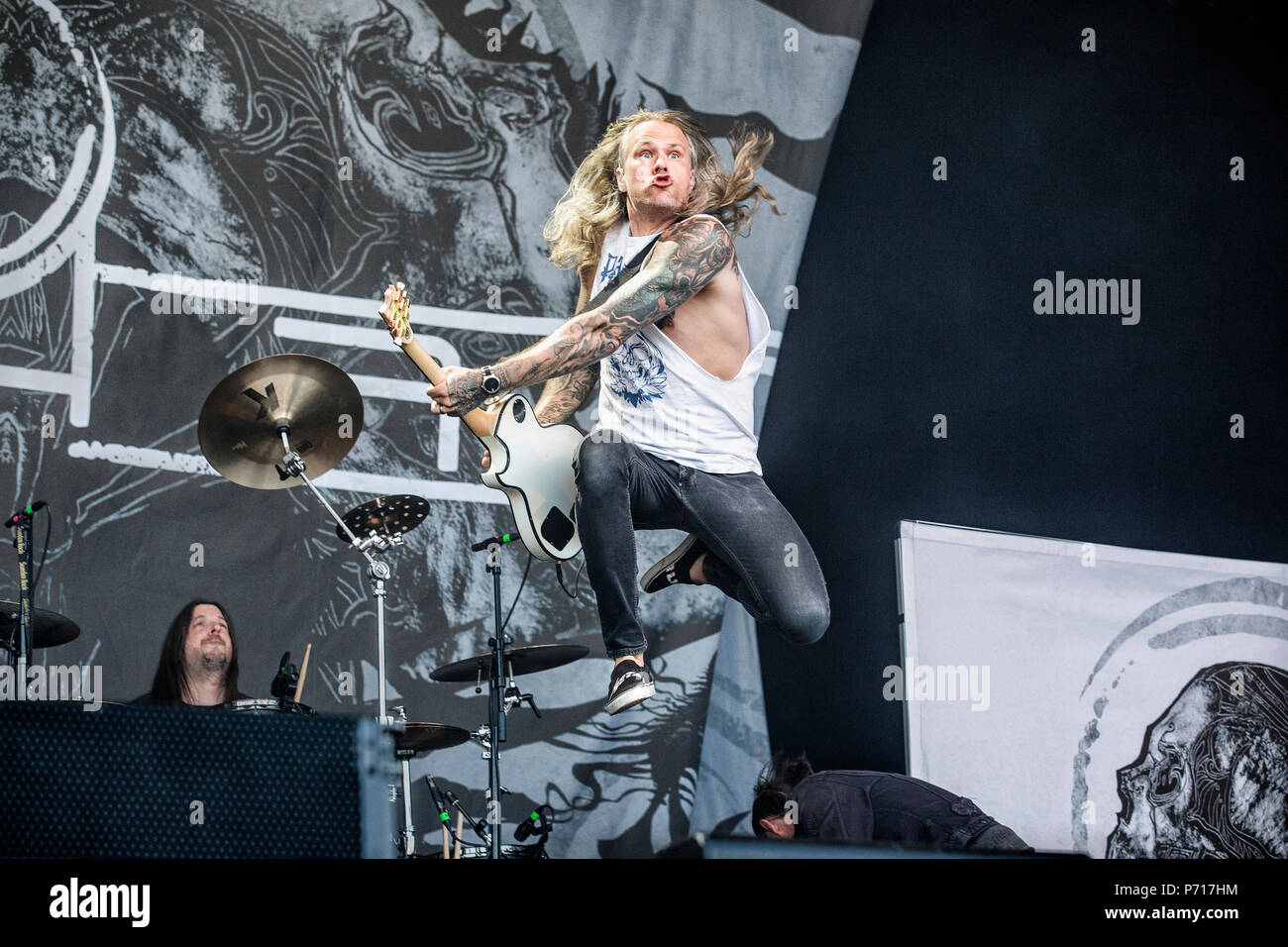 Cyhra band hi-res stock photography and images - Alamy