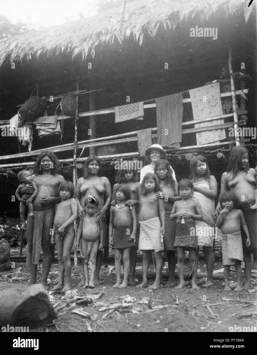 Panama indianer Black and White Stock Photos & Images - Alamy