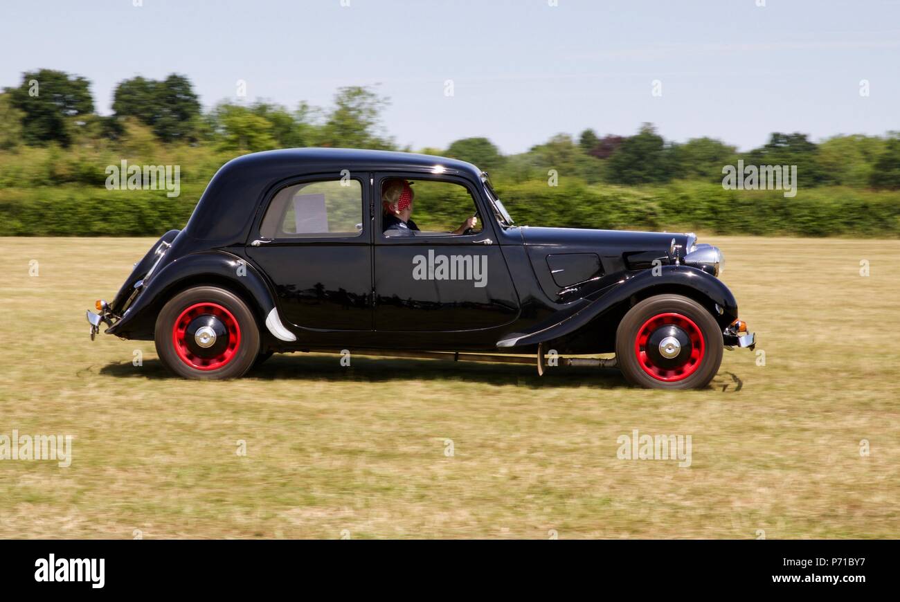 Citroen traction avant 1930s hi-res stock photography and images - Alamy