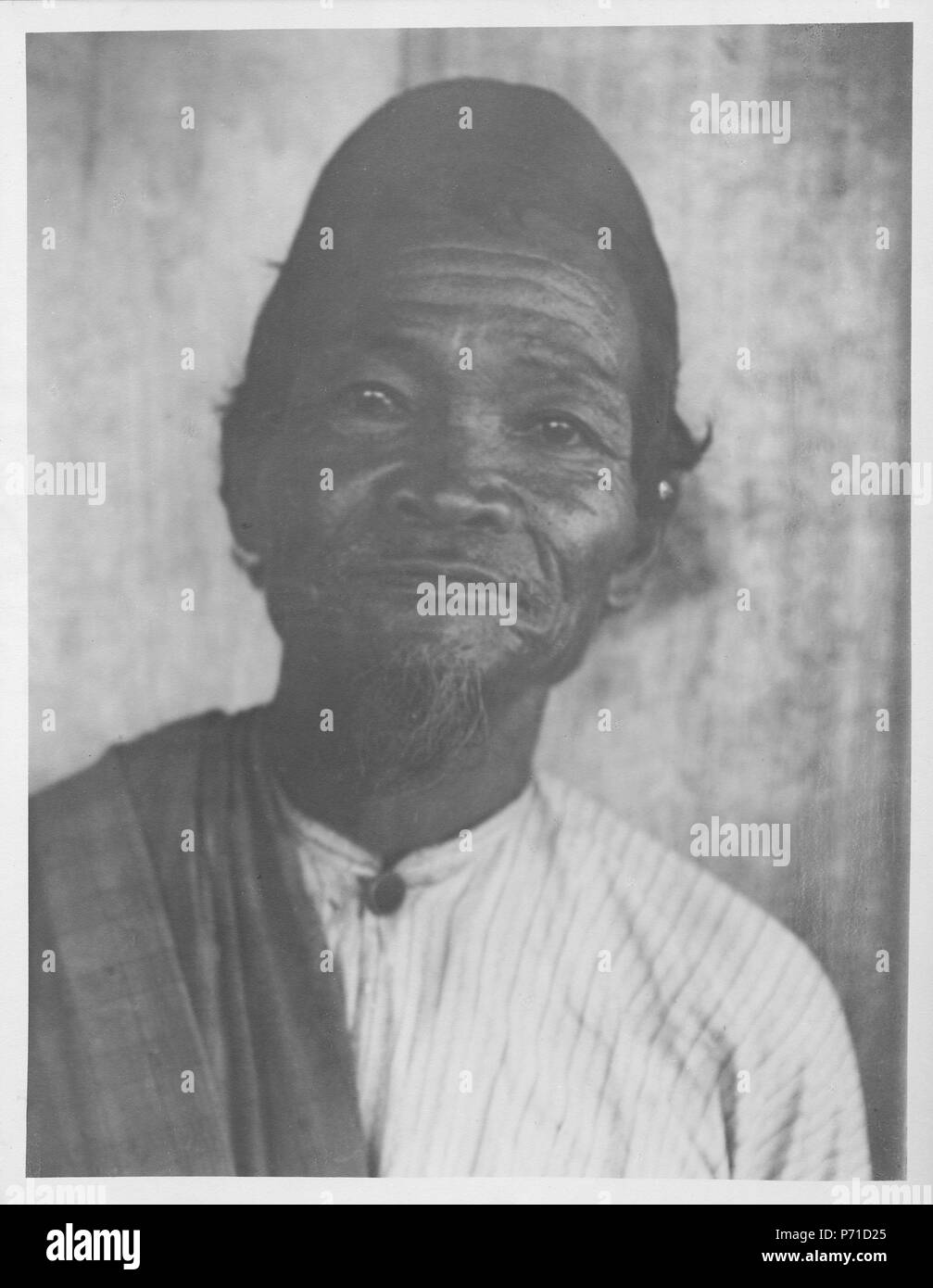 Gammal man hi-res stock photography and images - Alamy