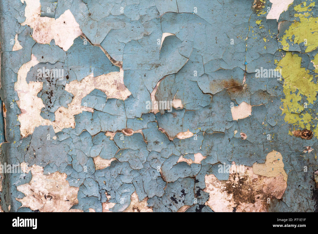 Texture of cracked paint on the wall Stock Photo - Alamy