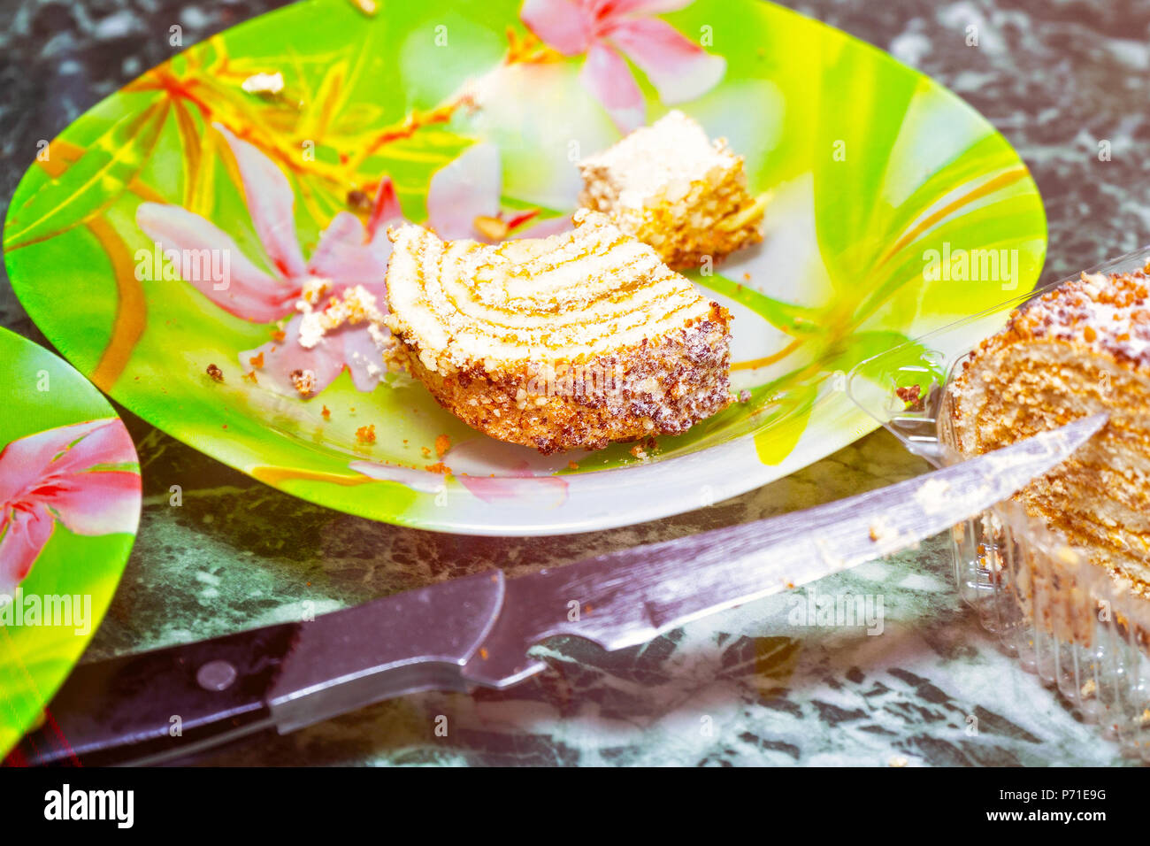 Half eaten birthday cake hi-res stock photography and images - Alamy
