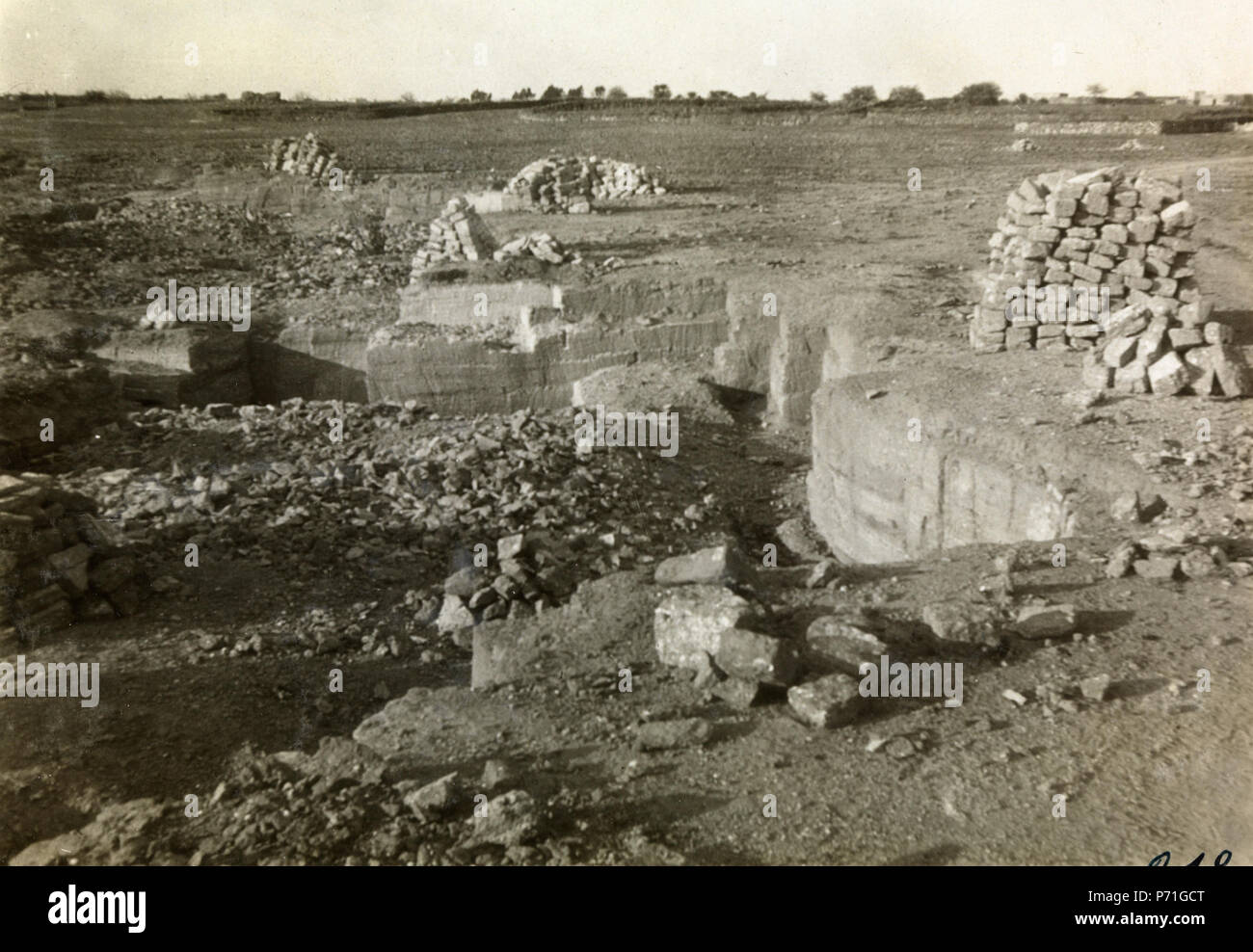 Buschehr hi-res stock photography and images - Alamy