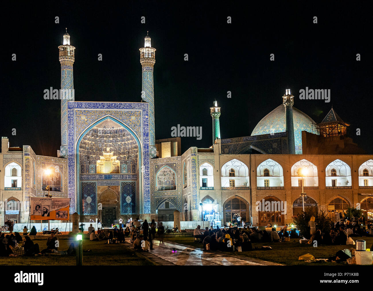 Maidan square isfahan hi-res stock photography and images - Alamy