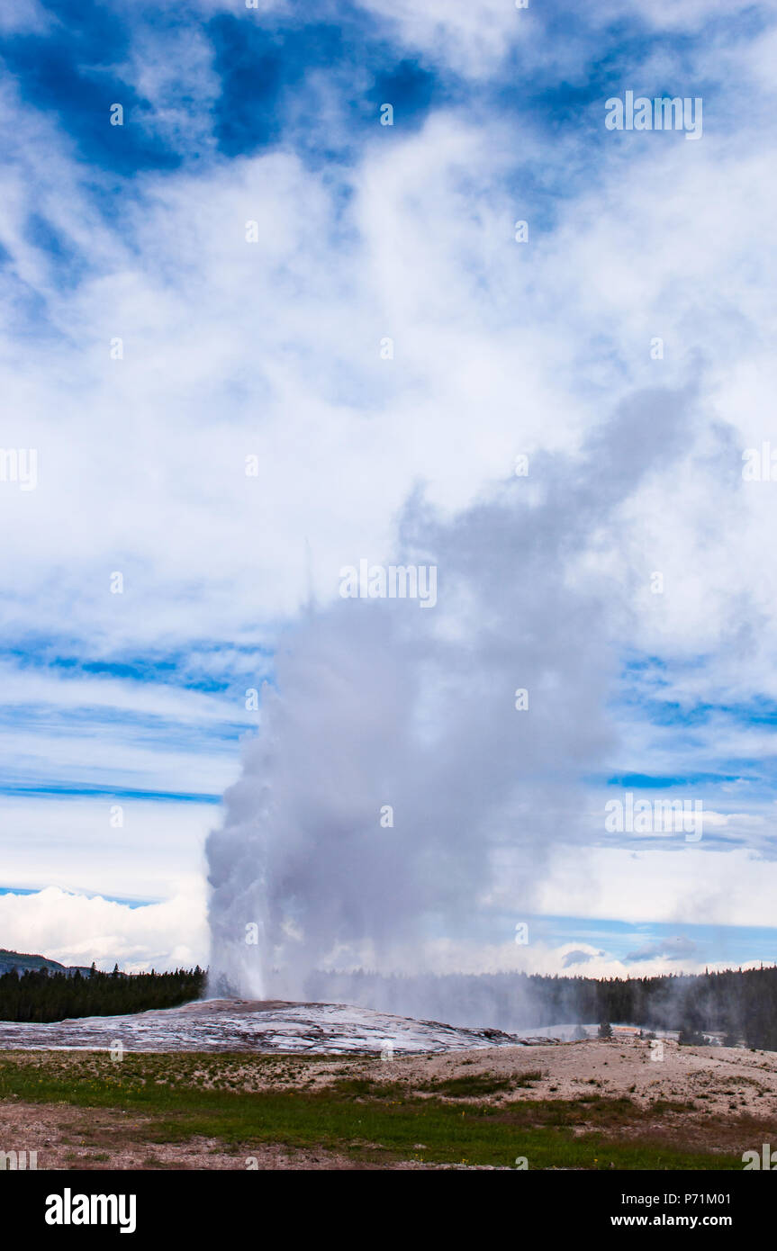 Old faithful erupting Stock Photo - Alamy