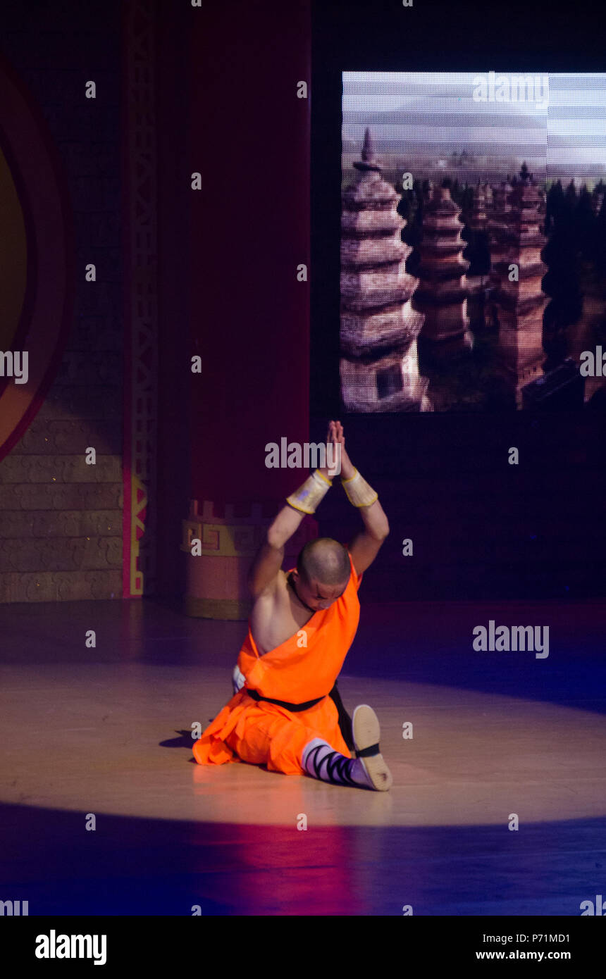 China Shaolin monks Kung Fu Martial Arts Show ( oriental circus in ...
